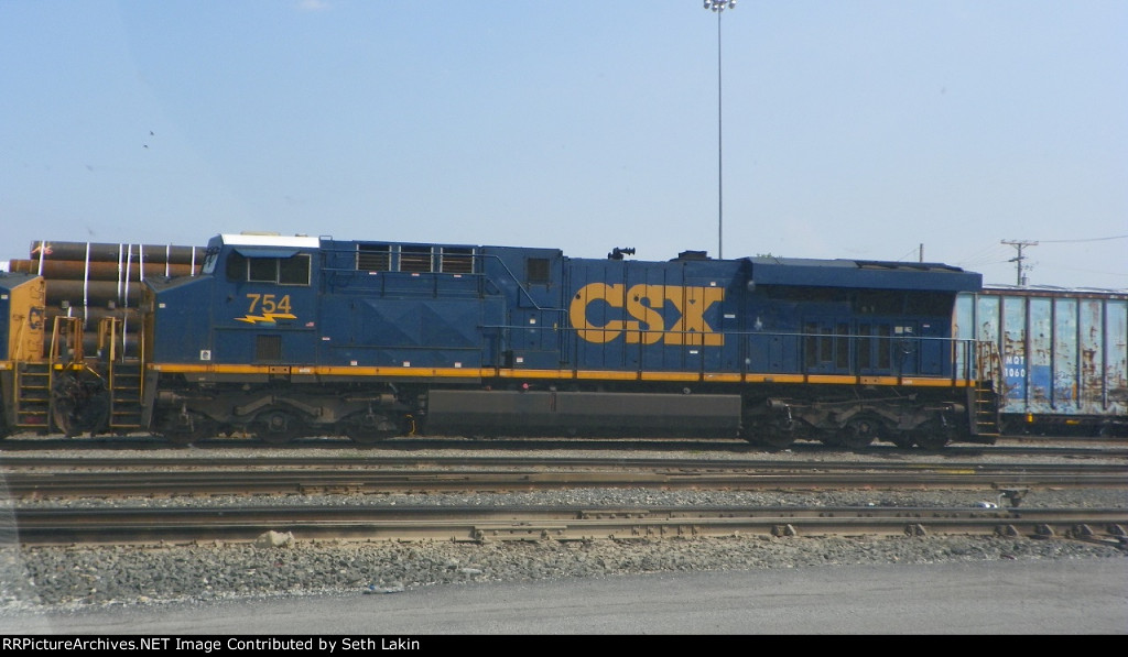 CSX 754